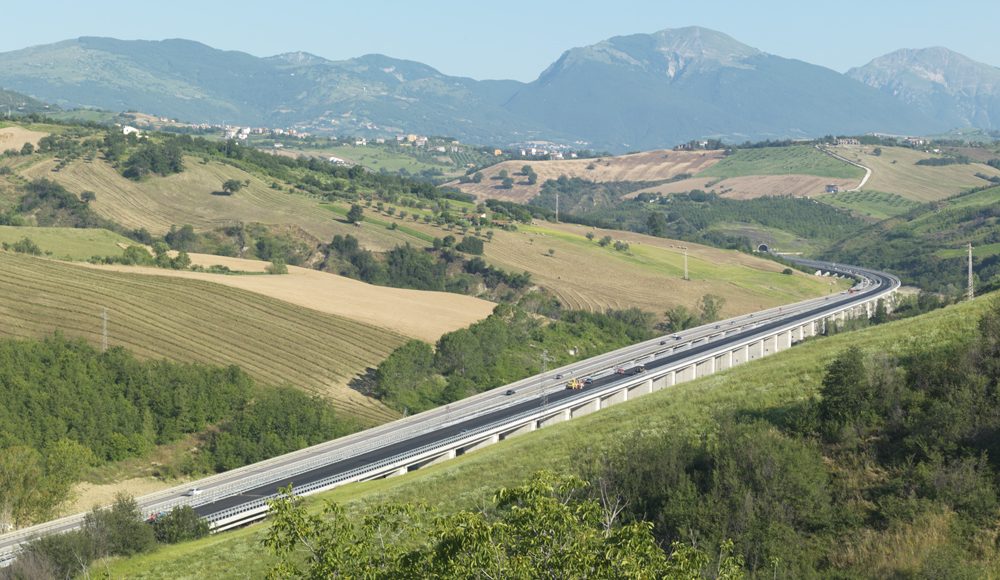 strada dei parchi A 0882 – ConfineLive